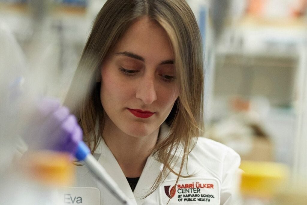 Researcher shares love of science with students in Greece | Harvard T.H ...