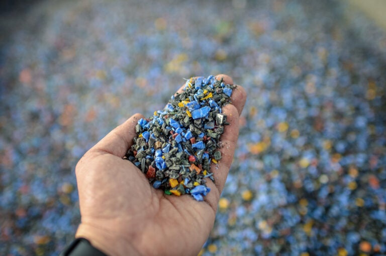 Microplastics | Research | Harvard T.H. Chan School of Public Health